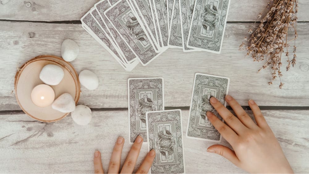 Different Islamic Views On Tarot Cards